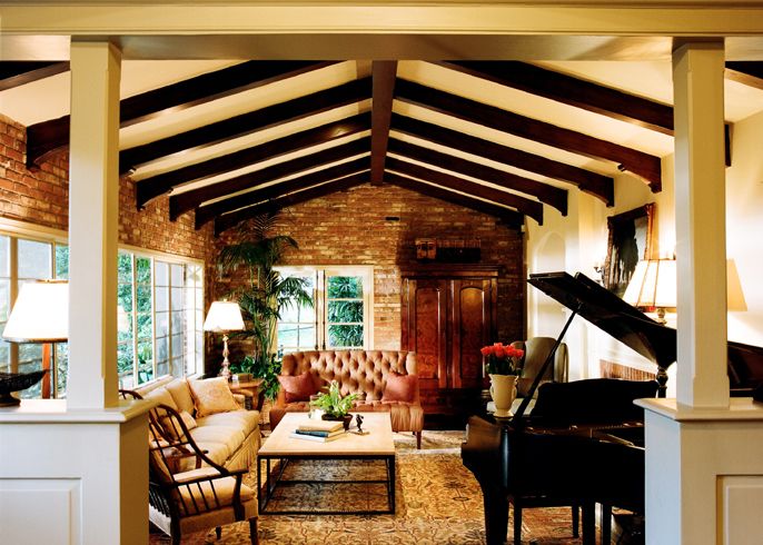 Poet Design – Interior Design & Custom Furniture